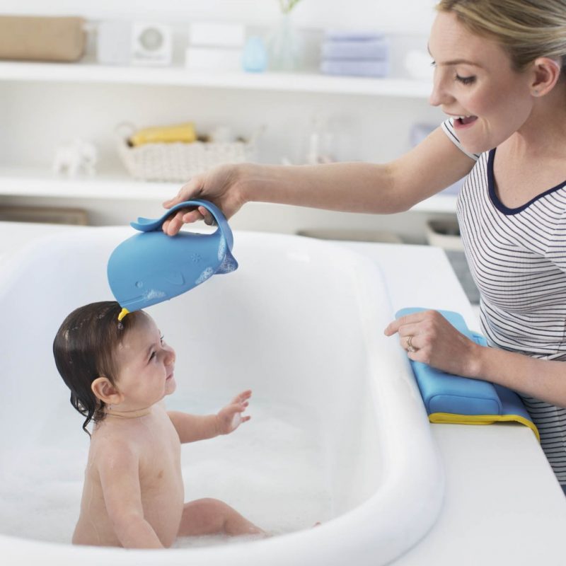 Moby Waterfall Bath Rinser Style อุปกรณ์สำหรับใช้อาบน้ำ - Kiddo Pacific